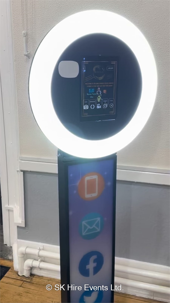 SELFIE POD / PHOTO BOOTH - Best Bouncy Castle Hire and Marquee Hire ...